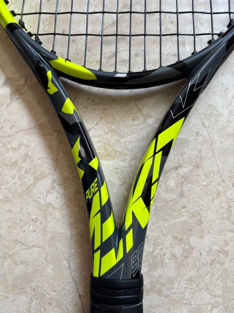 Babolat Pure Aero 98 Tennis Racket, Sports Equipment, Sports & Games ...