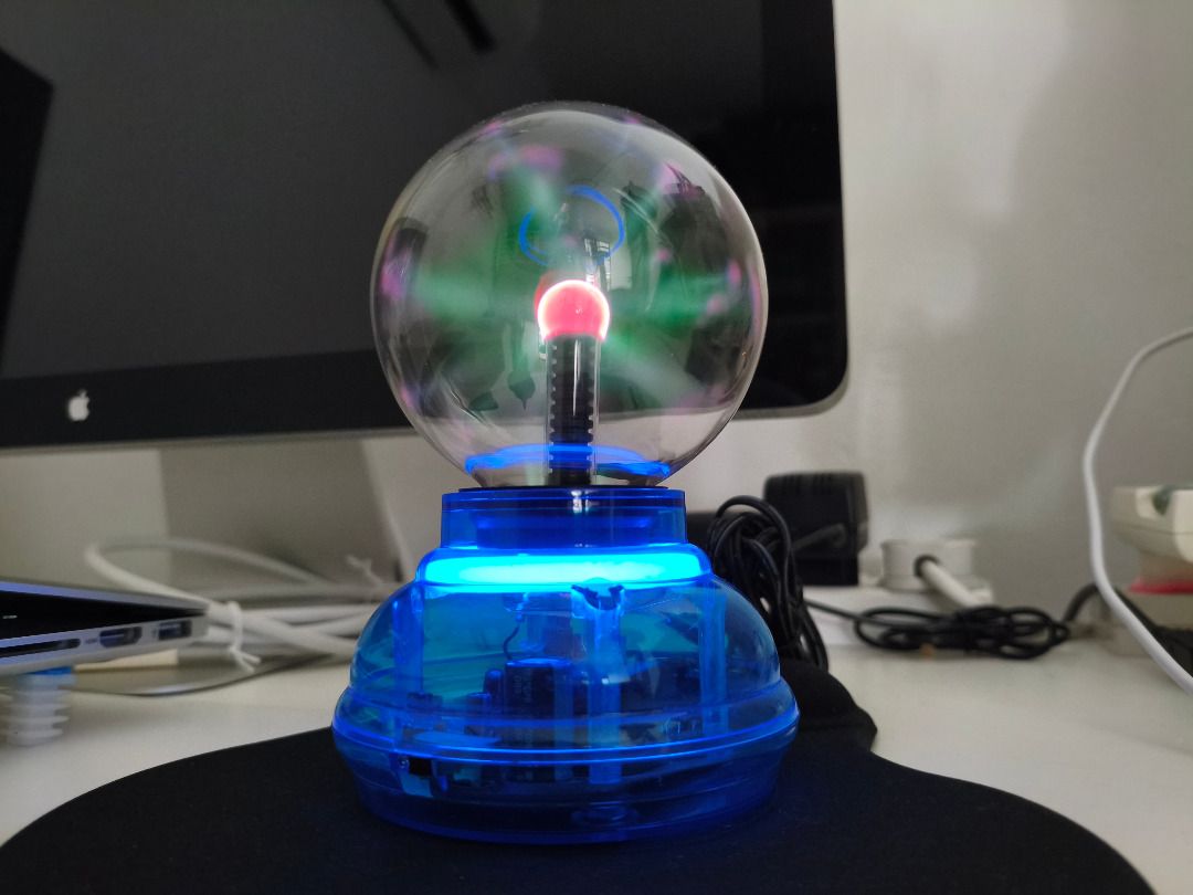 Blue Plasma Lamp, Hobbies & Toys, Toys & Games on Carousell