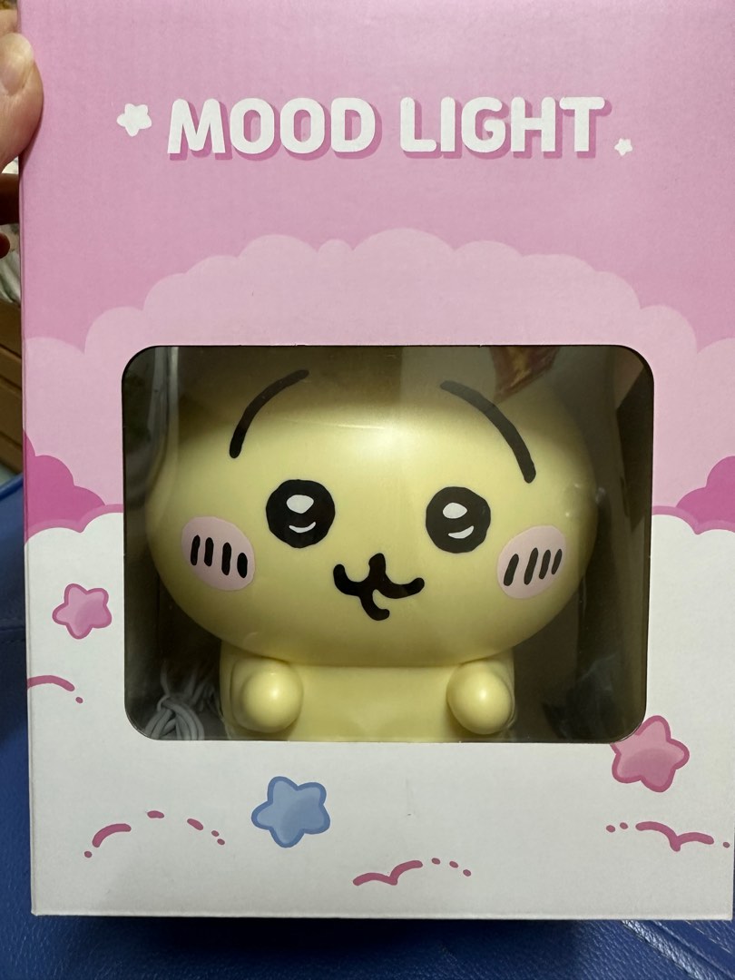 Chiikawa Usagi 兔兔 Mood Light 燈, 傢俬＆家居, 燈飾及風扇, 燈飾 - Carousell