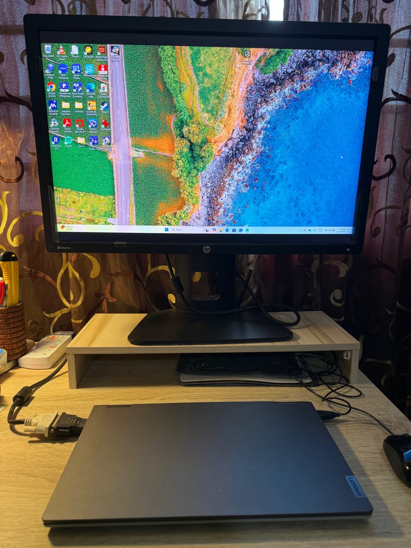 HP Z24i Display Monitor, Computers & Tech, Parts & Accessories, Monitor ...