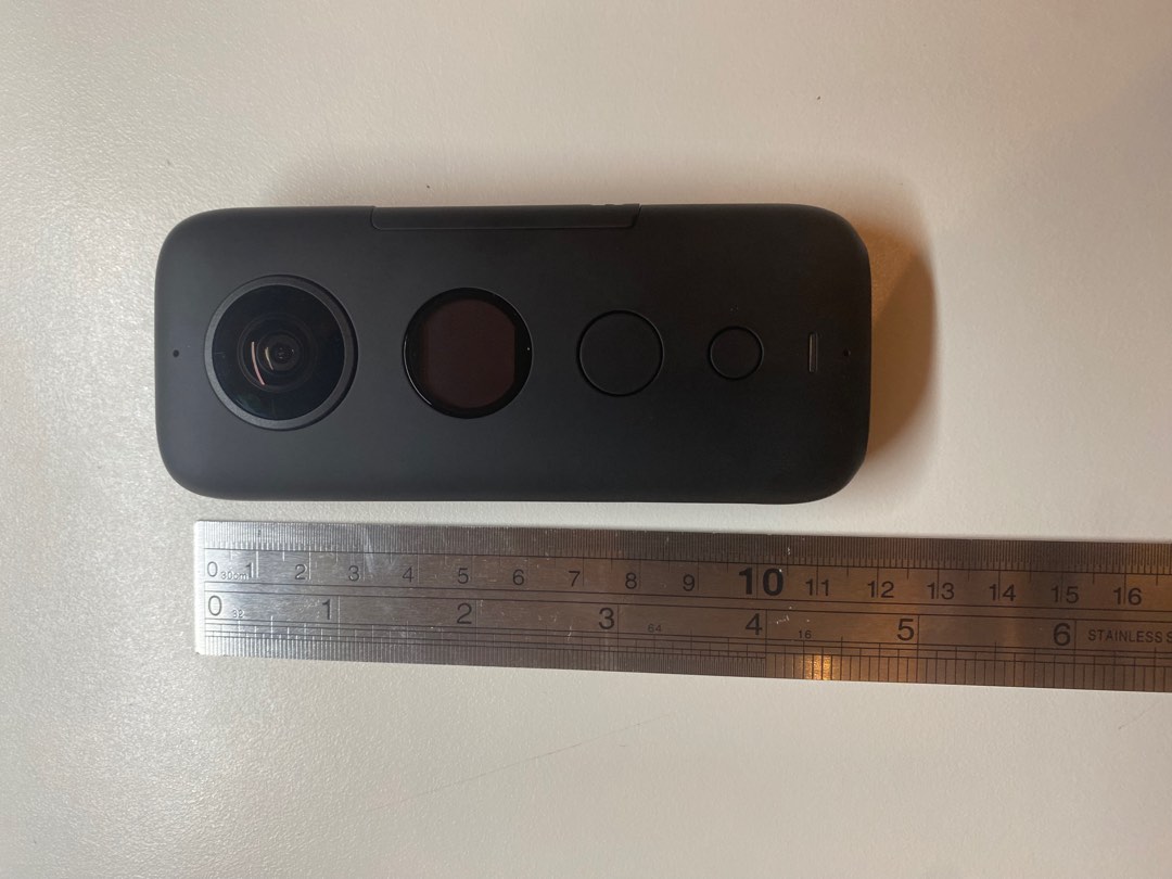 Insta360 ONE X 5.7K 360 Action Camera (Excellent Condition) w/ Case ...