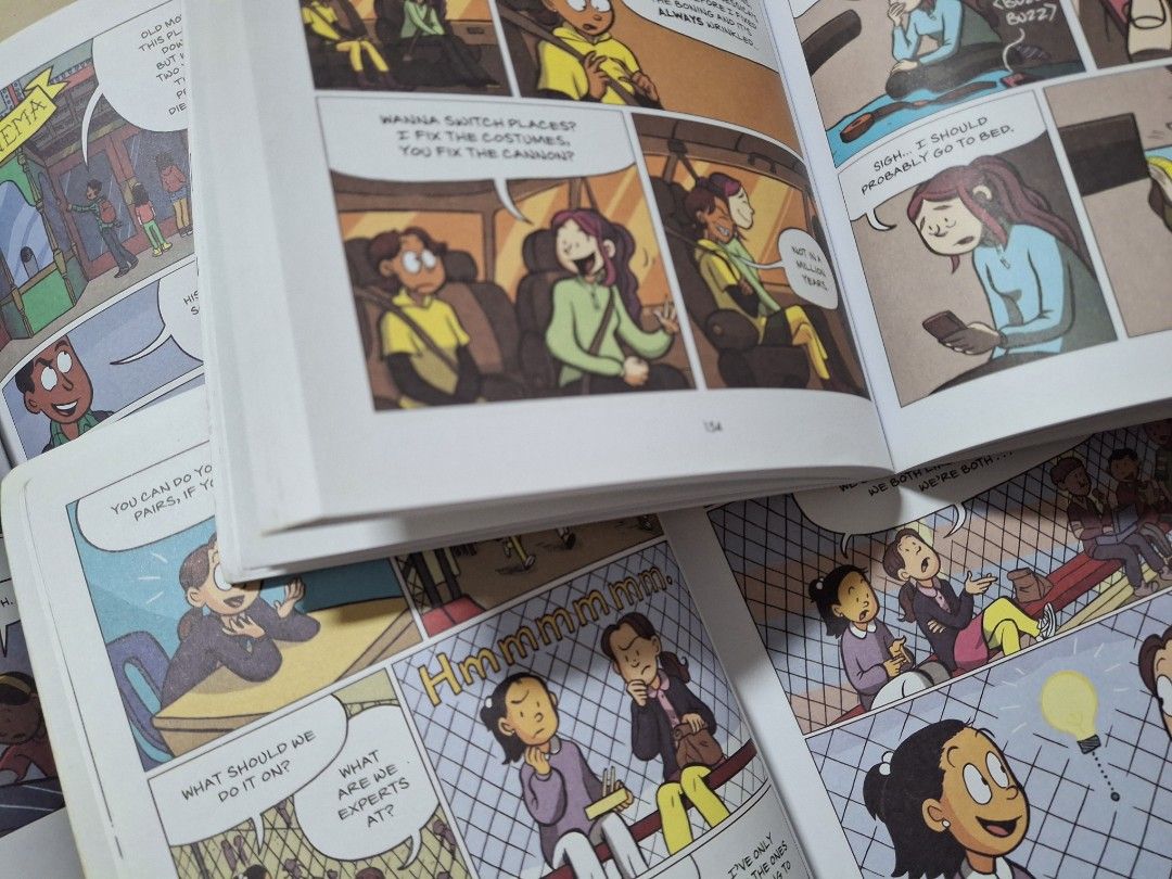 Raina Telgemeier Graphic Novel Set (4 books), Hobbies & Toys, Books ...