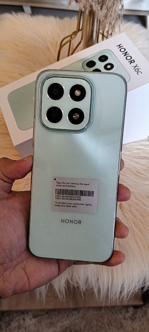 Semi brand-new Honor X6C, Mobile Phones & Gadgets, Mobile & Gadget ...