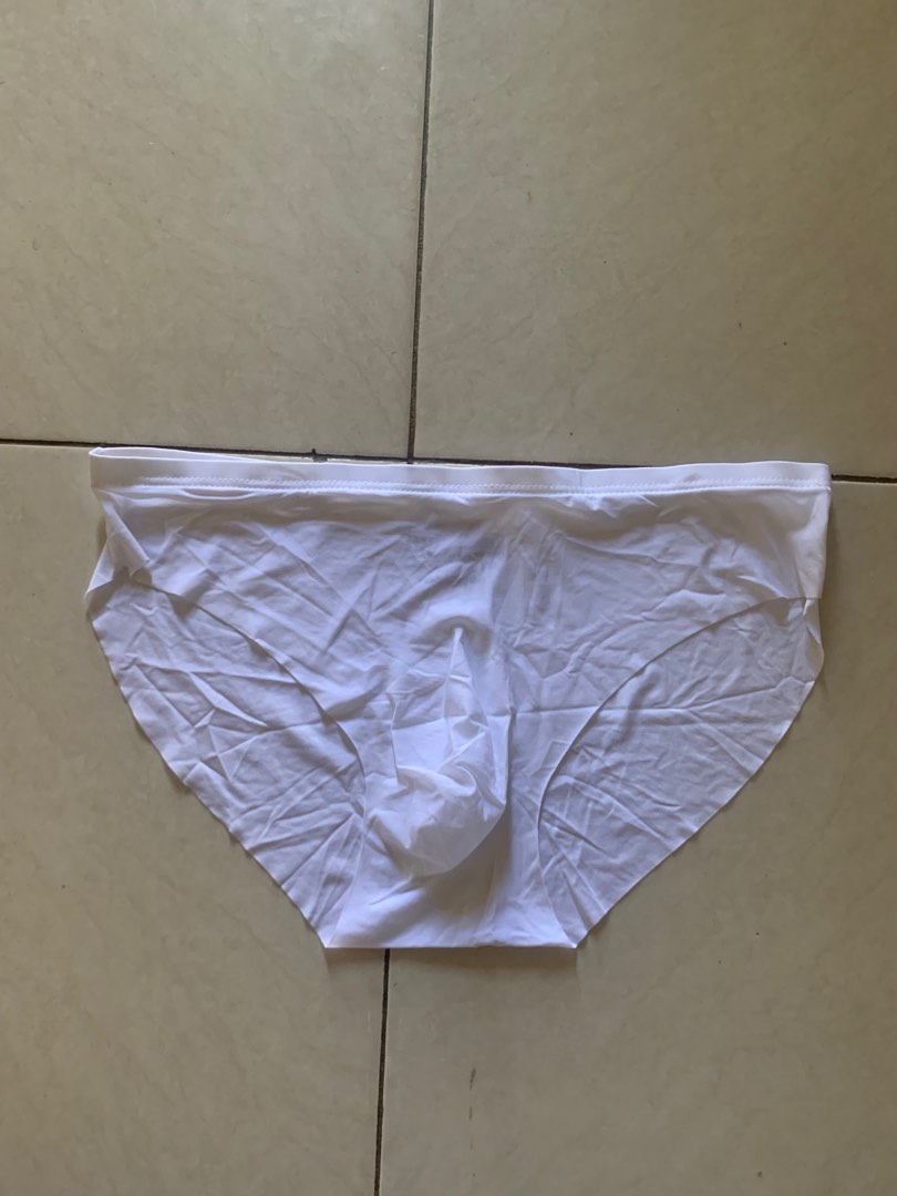 Sempak pria silk putih segitiga seksi, Fesyen Pria, Pakaian , Bawahan ...