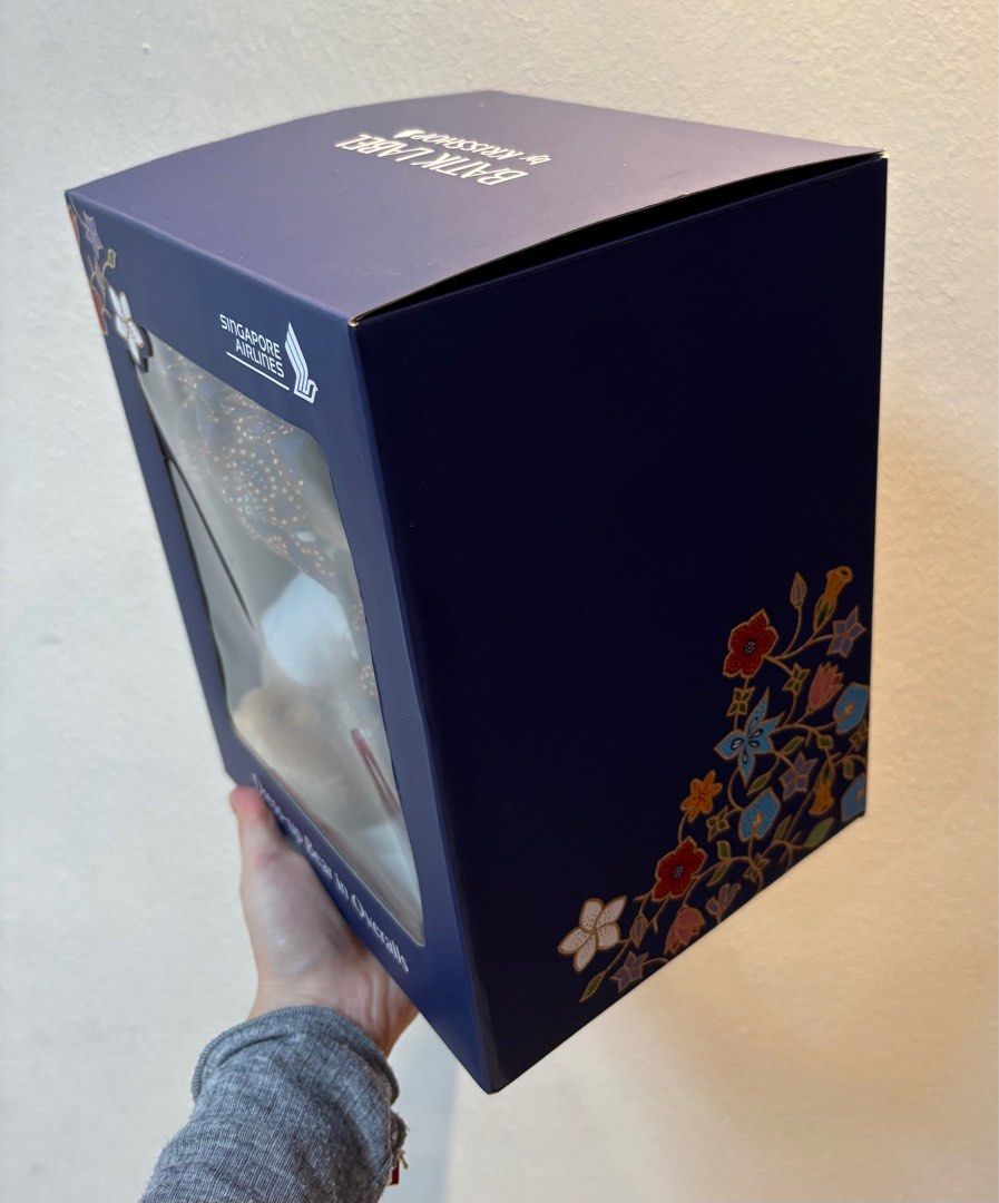 sia singapore airlines dress up bear in overalls bnib, Hobbies & Toys ...