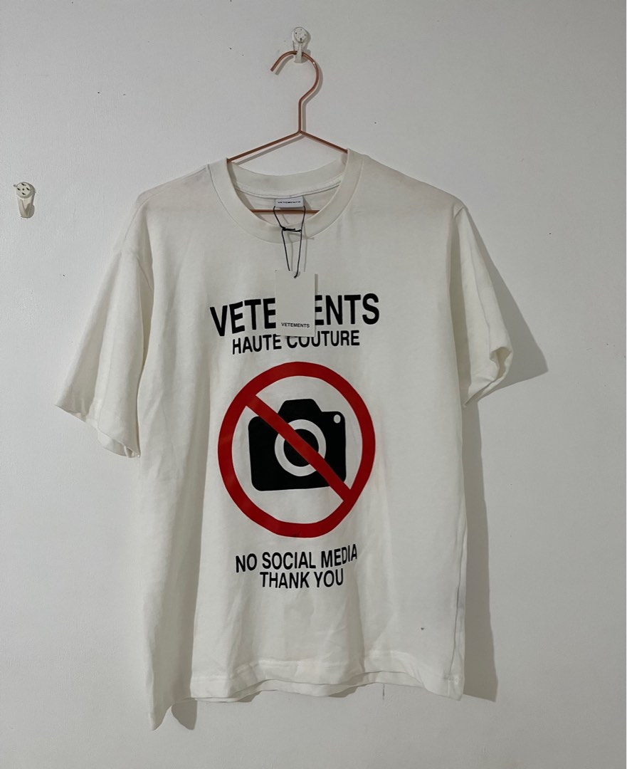 Vetements No Social Media T-shirt, Men's Fashion, Tops & Sets, Tshirts ...
