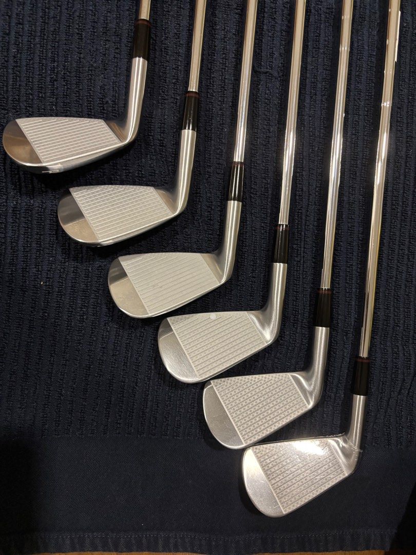 2024 ONOFF Kuro Forged Irons, Sports Equipment, Sports & Games, Golf on ...