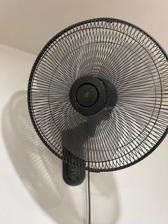 Mistral 3D Air Circulator Fan, Furniture & Home Living, Lighting & Fans ...