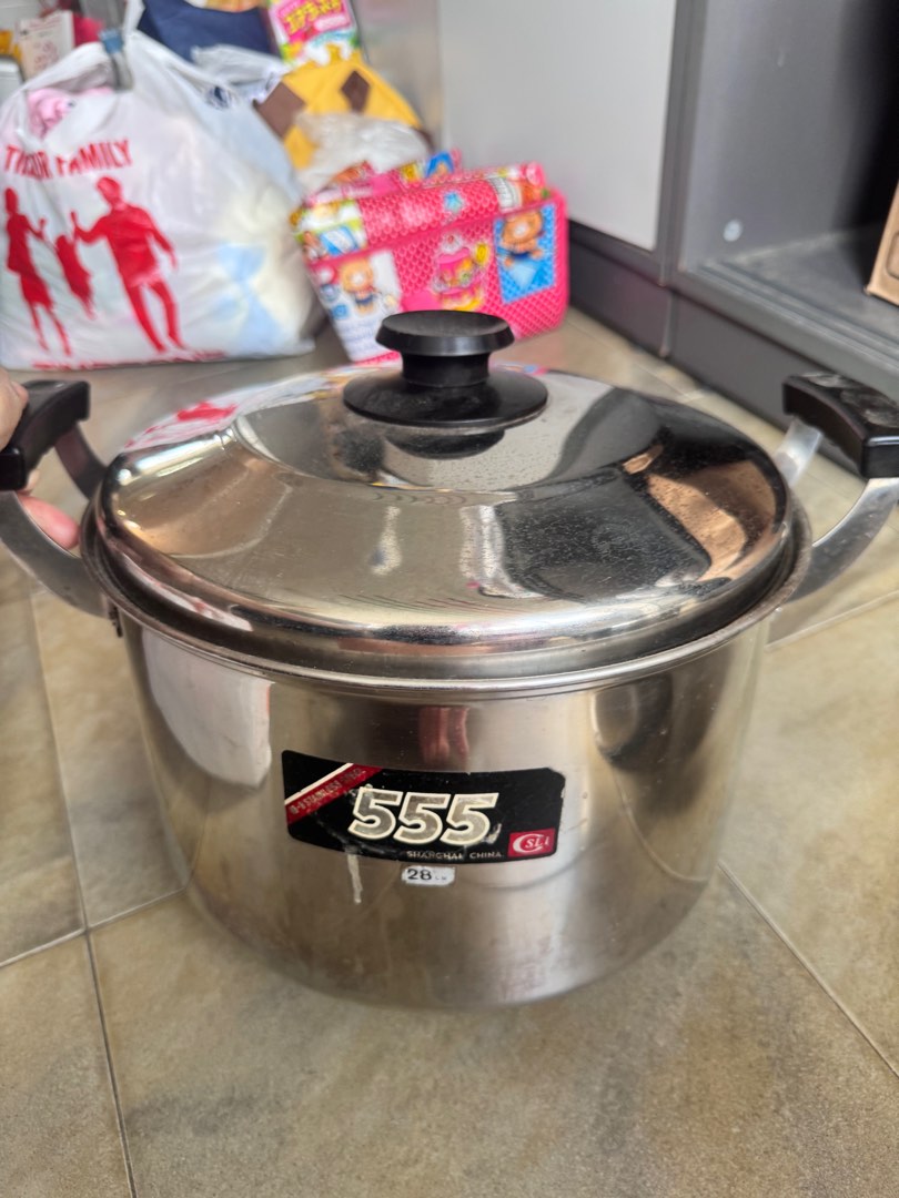 555 Stainless Steel Cooking Pot with Lid, Furniture & Home Living ...