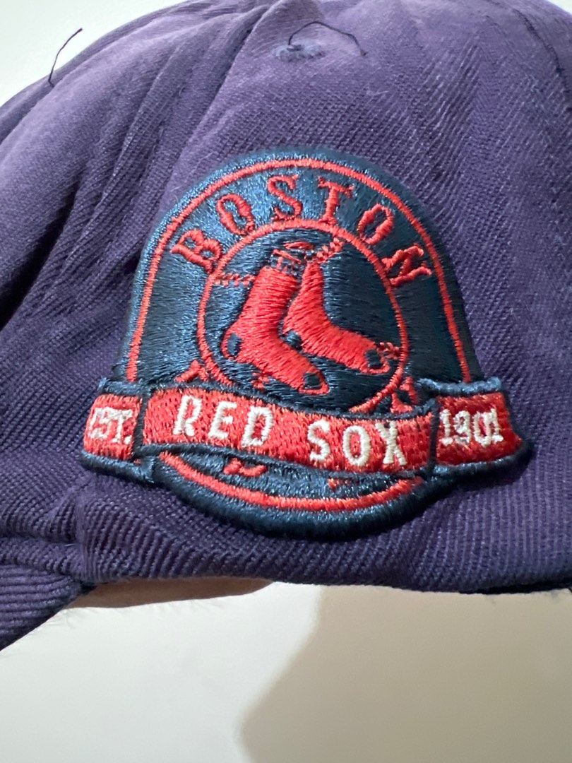 🧢 Boston Red Sox MLB Cap — Vintage vibes, Fesyen Pria, Aksesoris, Topi ...