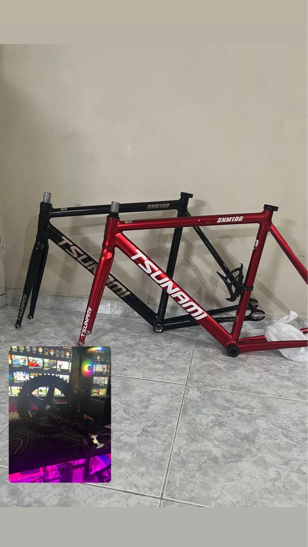 Blackgold Tsunami frame , Red Tsunami , Skeace hollowtech with cleats ...