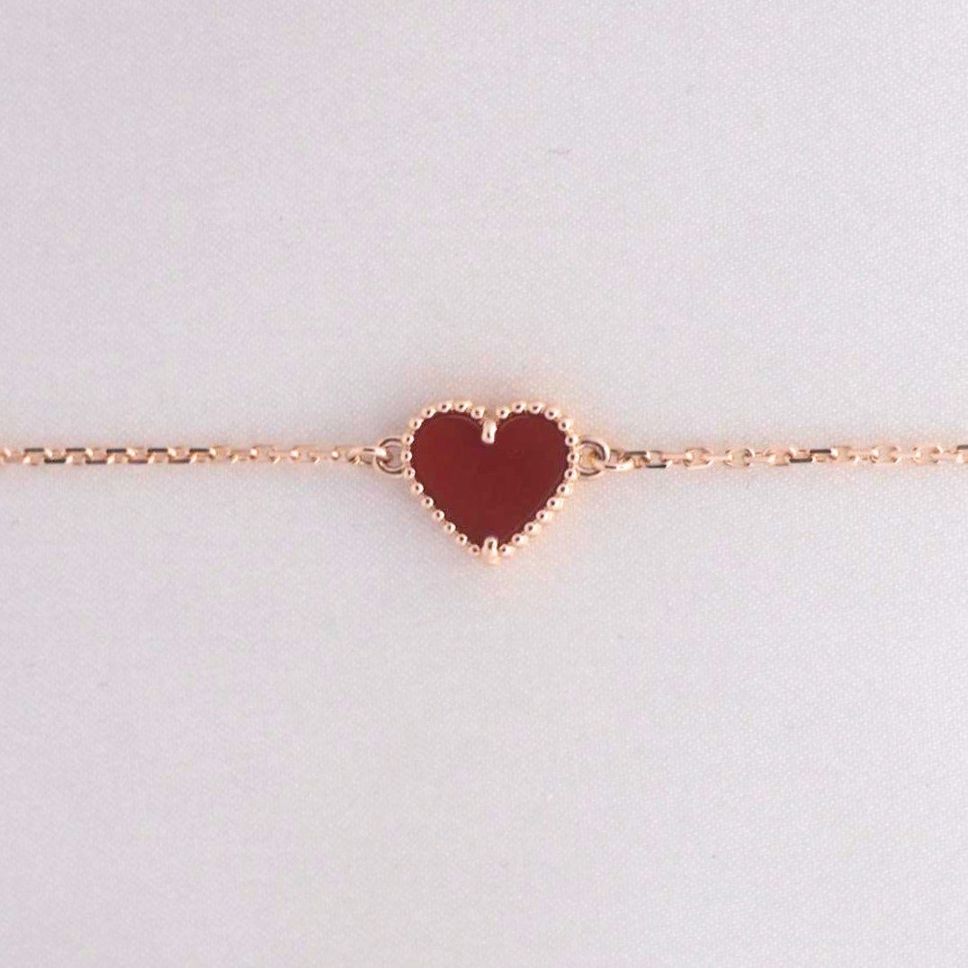 Brand New Sep 2025 Van Cleef & Arpels Sweets Heart Bracelet Carnelian ...