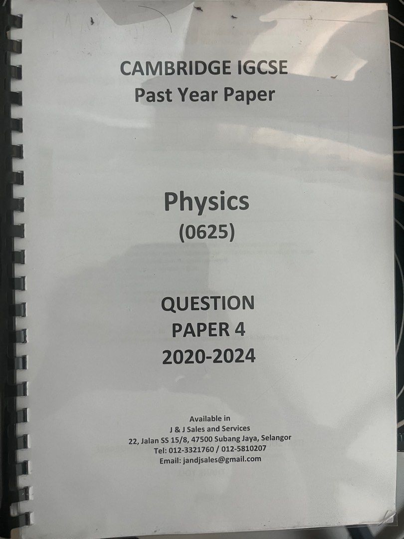 Cambridge IGCSE Physics Past Year Papers (0625) PAPER 2,4,6, Hobbies & Toys, Books & Magazines ...