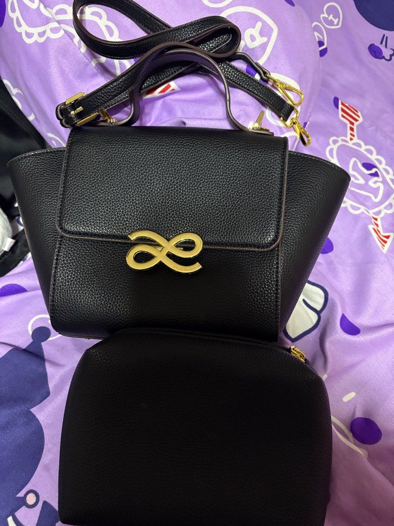 HOLB NOVA LARGE, Women's Fashion, Bags & Wallets, Shoulder Bags on Carousell