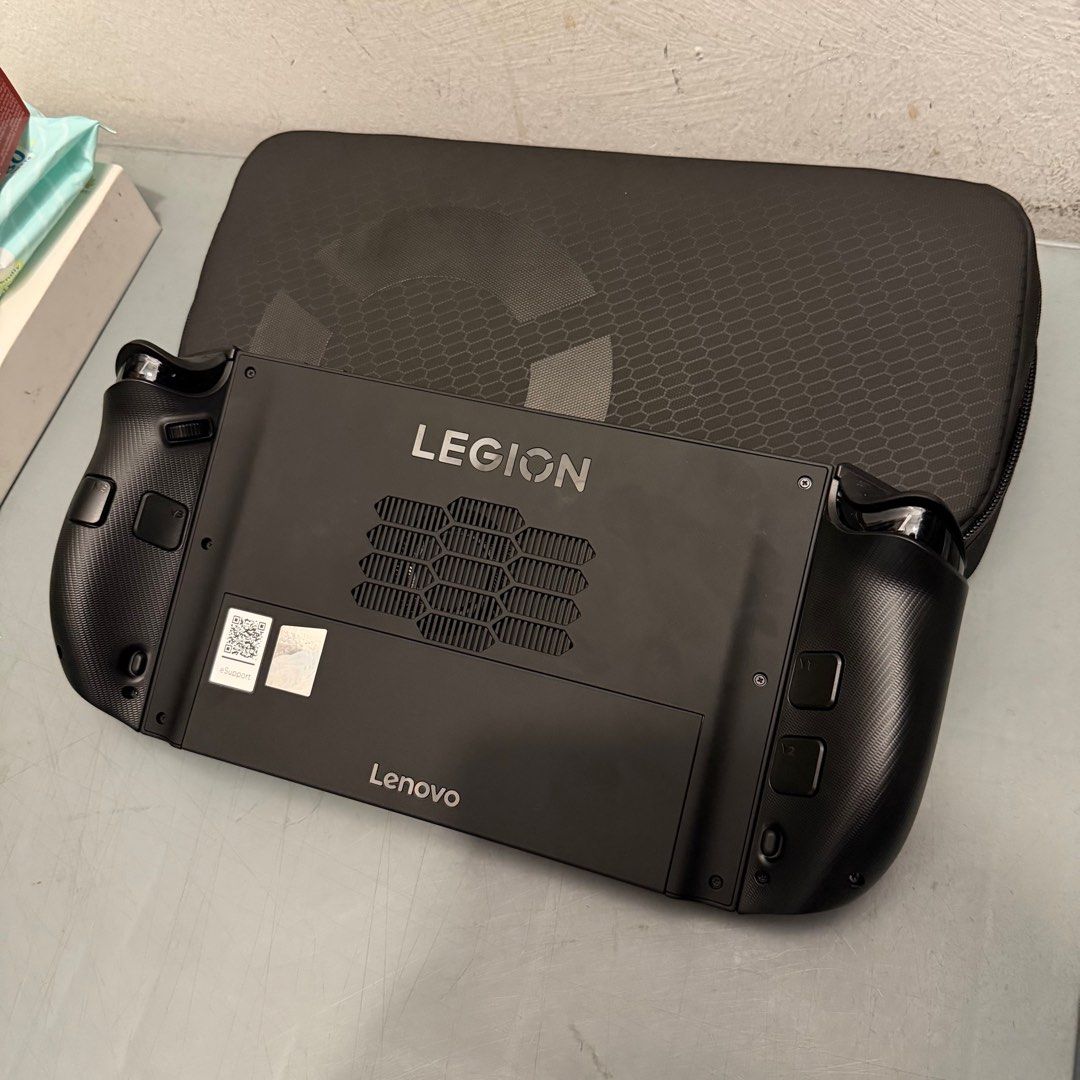 Lenovo Legion Go 2 Z2 extreme 1TB/32GB ram, Video Gaming, Video Game ...