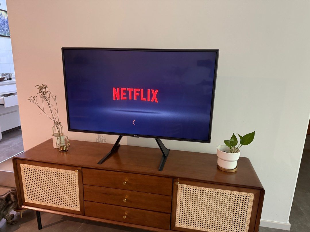 LG 43 Inch Full HD Smart TV, TV & Home Appliances, TV & Entertainment ...