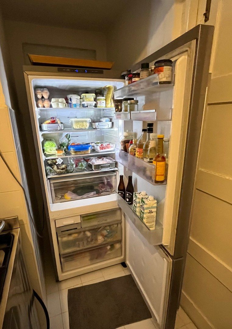 Samsung Fridge Freezer - RL4013UBASL, TV & Home Appliances, Kitchen ...