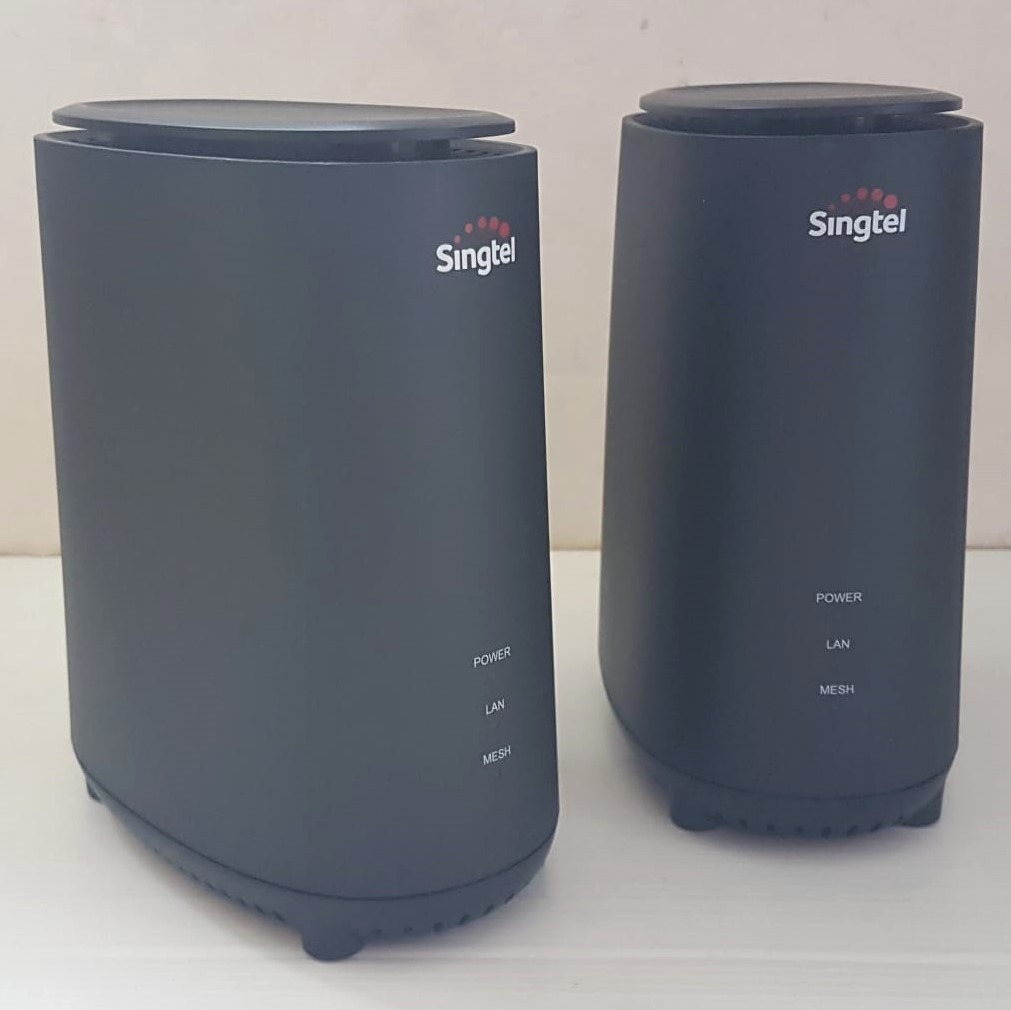 Set of 2 SINGTEL Wi-Fi 6 Mesh Extender, Model AP5690W-D171. RoHS ...