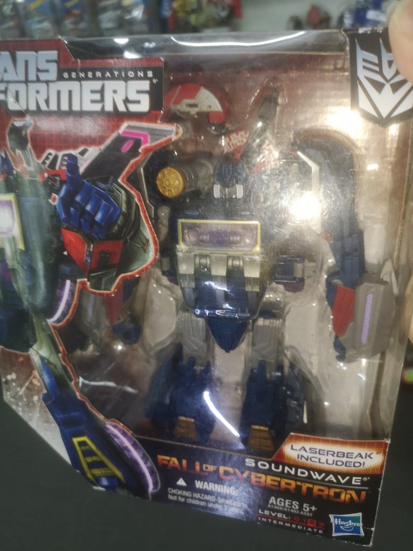 Transformers Generations Fall of Cybertron Soundwave, Hobbies & Toys ...