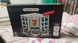 7-Eleven Flagship Store Building Block Set, Hobbies & Toys, Toys ...