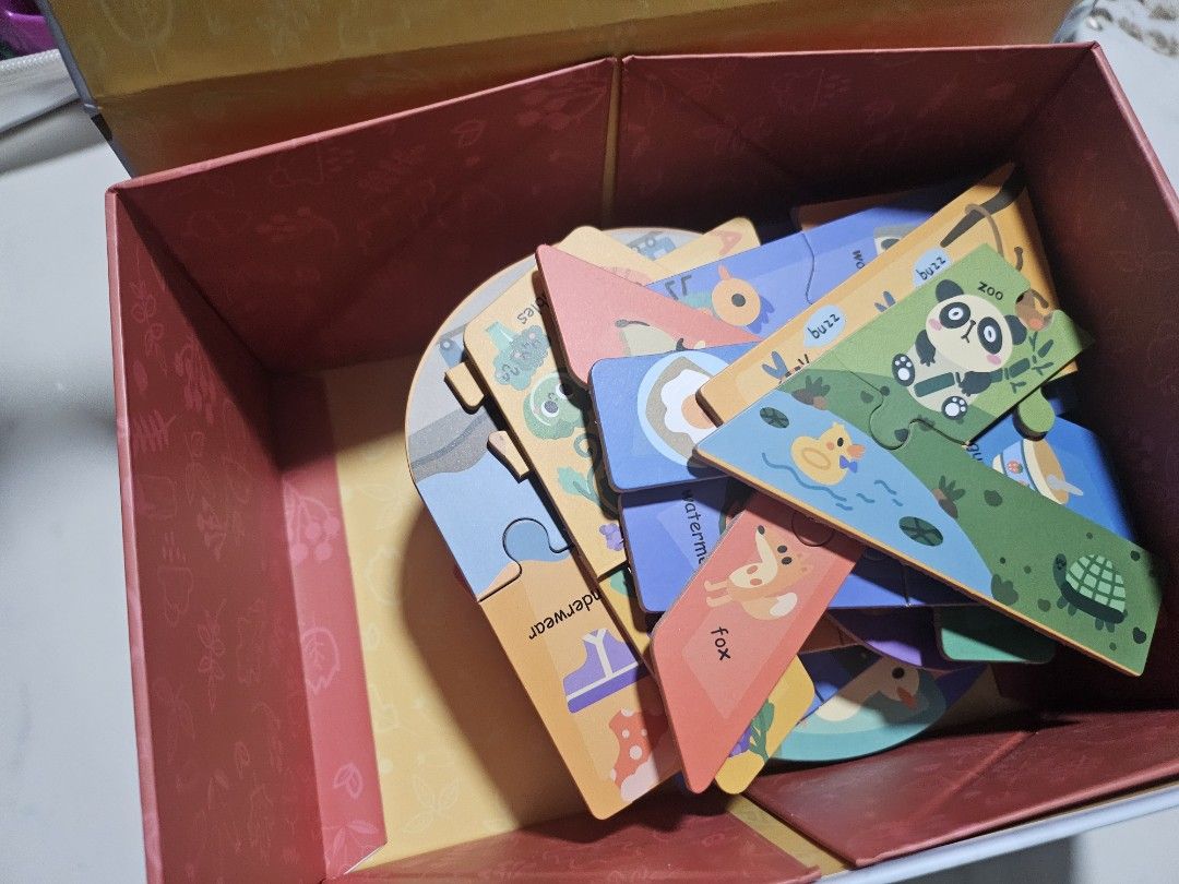 Alphabet Animal Jigsaw Puzzle, Hobbies & Toys, Toys & Games on Carousell