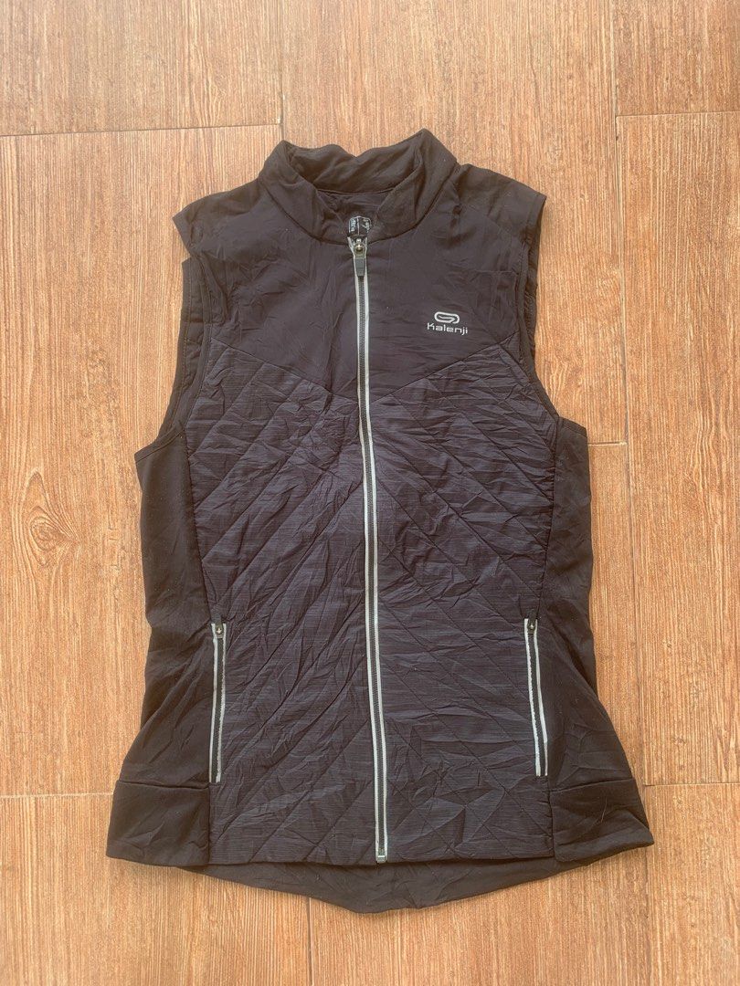 Decathlon Kalenji Vest, Women's Fashion, Coats, Jackets and Outerwear ...
