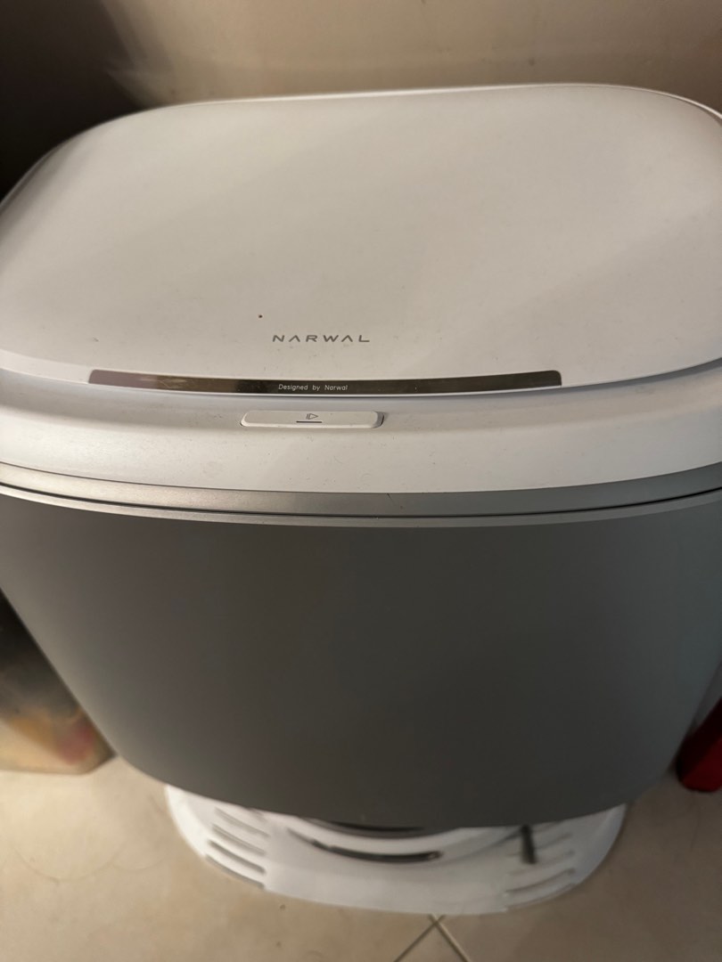 (Defective) Narwal Flow Robot Vacuum Cleaner, TV & Home Appliances ...