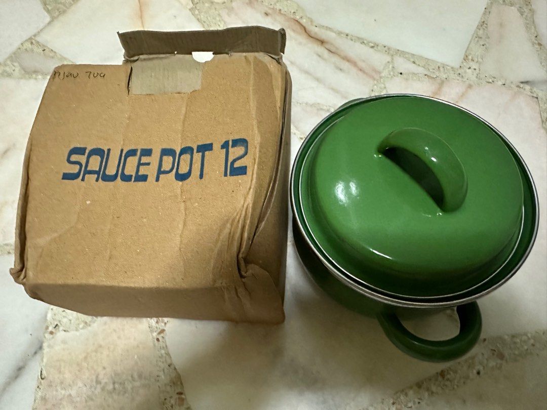 YEAR END SALE! Green Enamel Sauce Pot 12, Furniture & Home Living ...