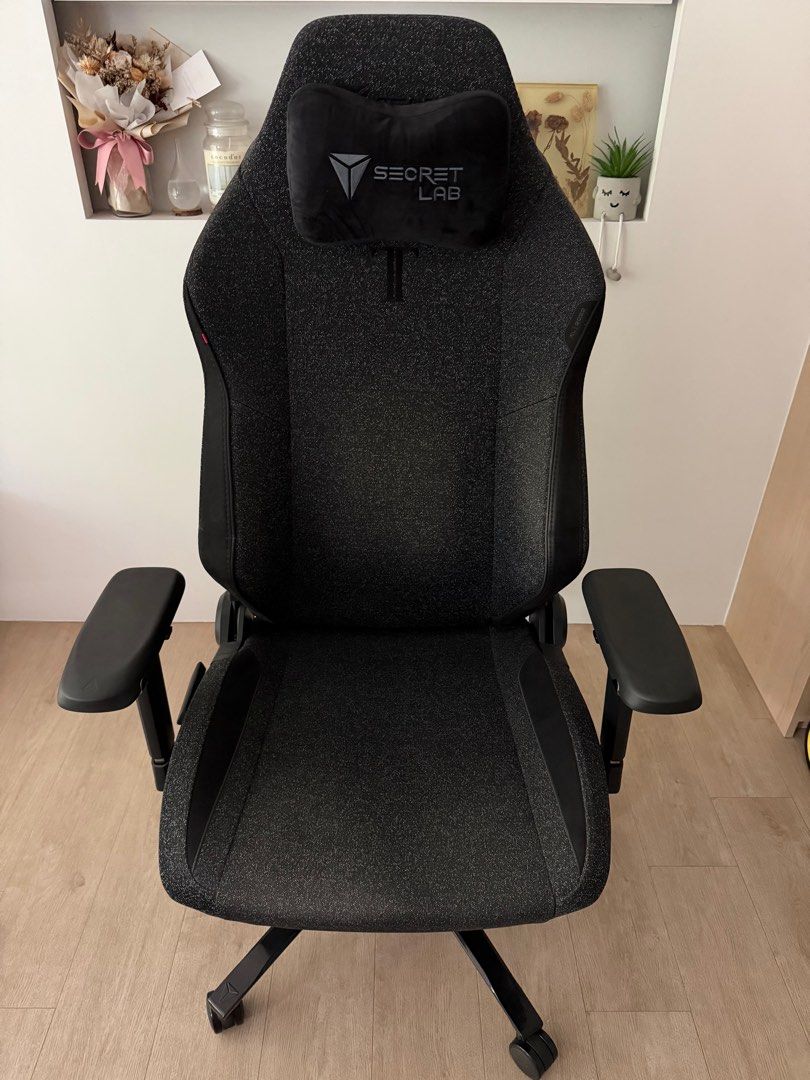 Secretlab Titan Evo Gaming Chair - Black SoftWeave Plus Fabric XL ...