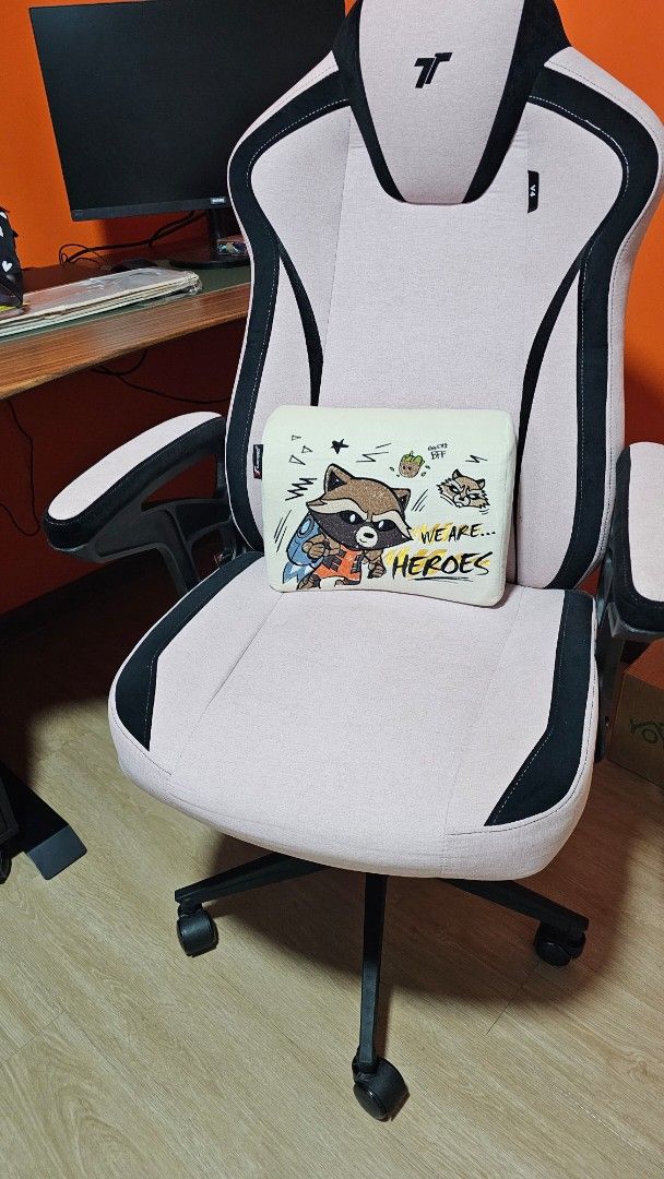 TT Racing Titus Smart Desk & Duo V4 Air Gaming Chair, Furniture & Home ...