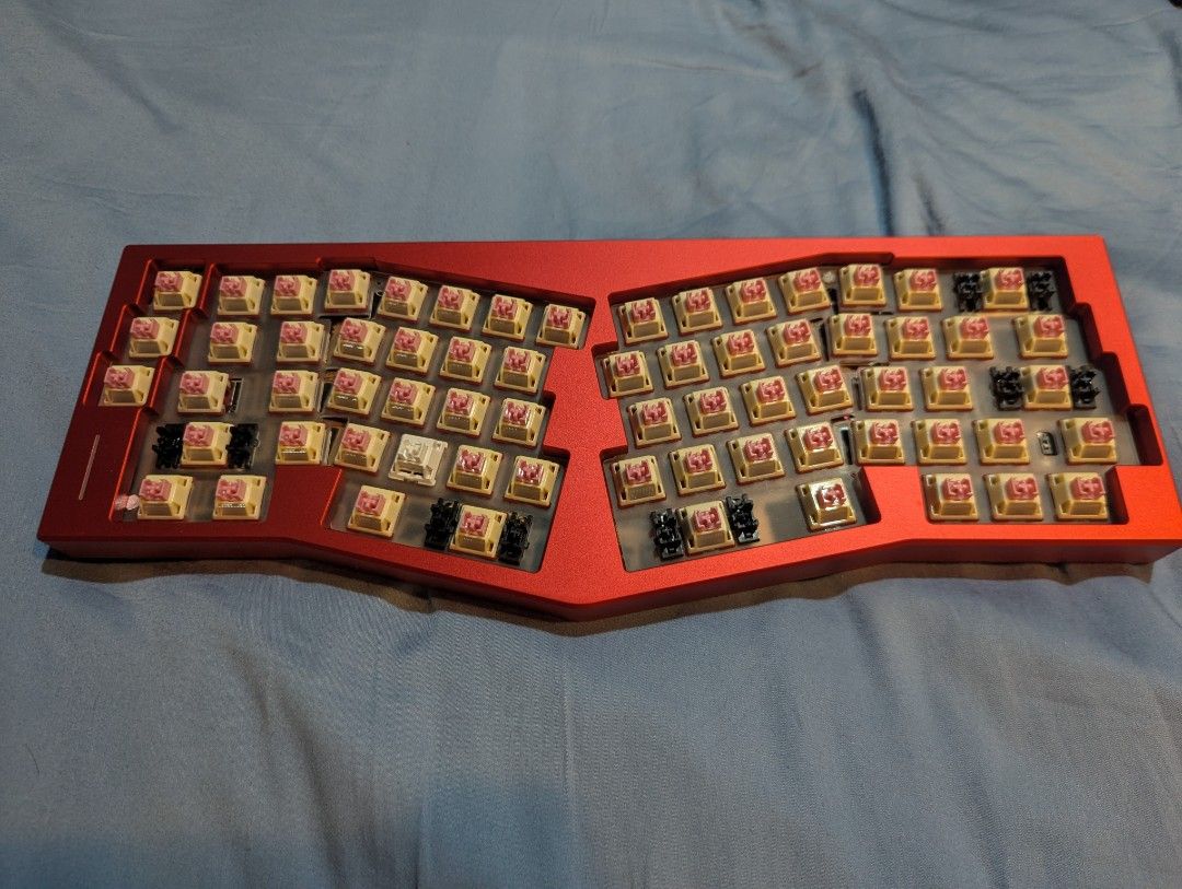 Weikav Alive V2 barebones alice keyboard no battery, Computers & Tech ...