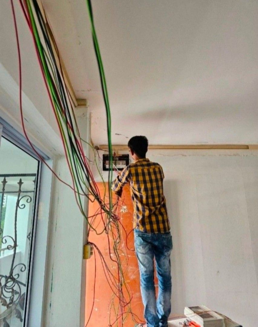 💥 60% OFF Electrical Wiring /Rewiring💯Certified Electrician,Site Visit ...