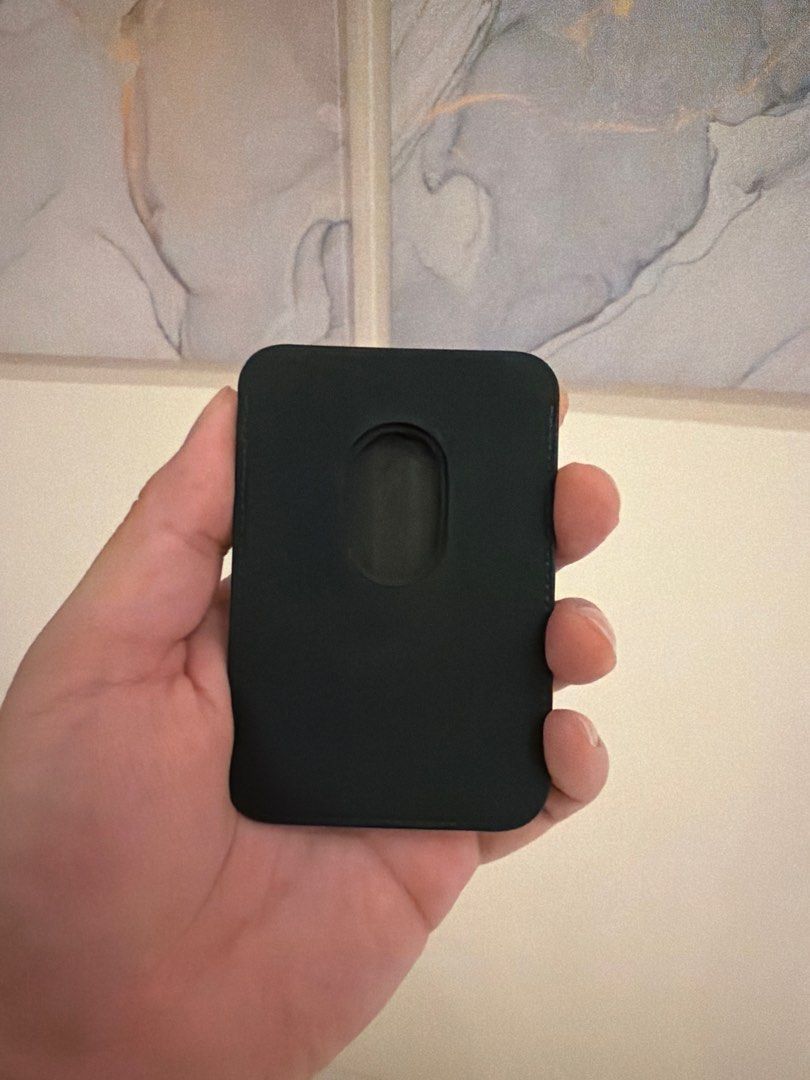 Apple Magsafe wallet (Original), Mobile Phones & Gadgets, Mobile ...