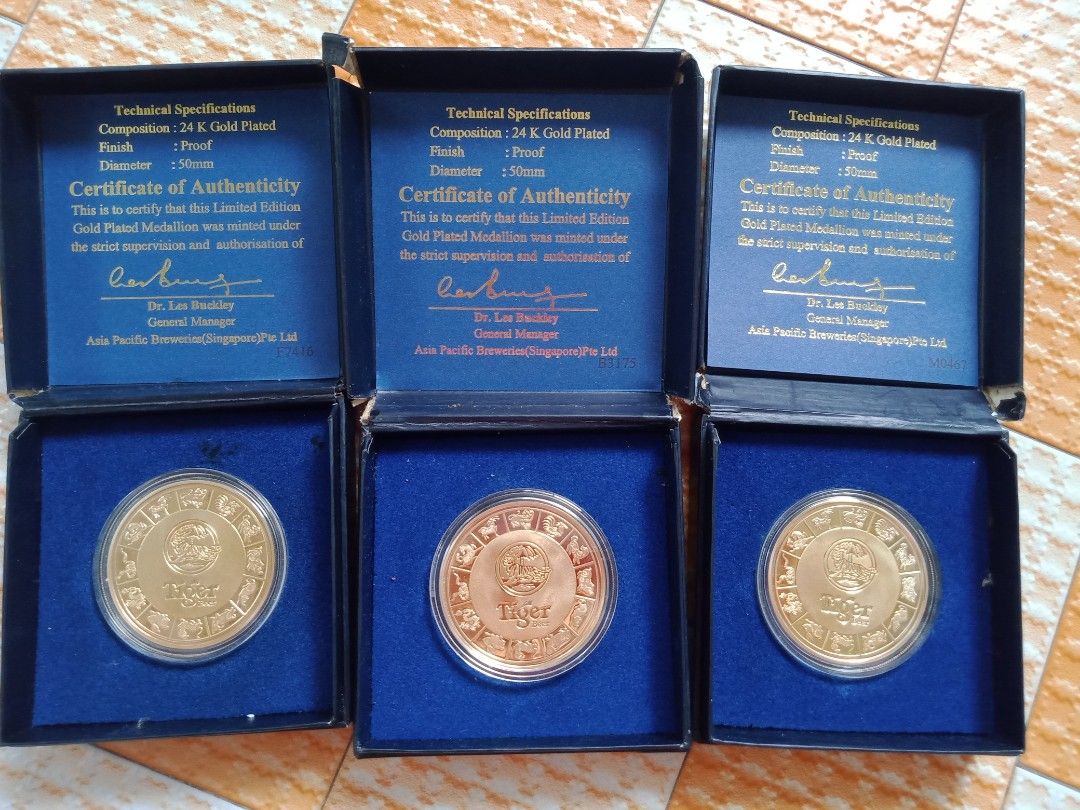 Asia Pacific Breweries 24k Gold Plated Medallions, Hobbies & Toys ...
