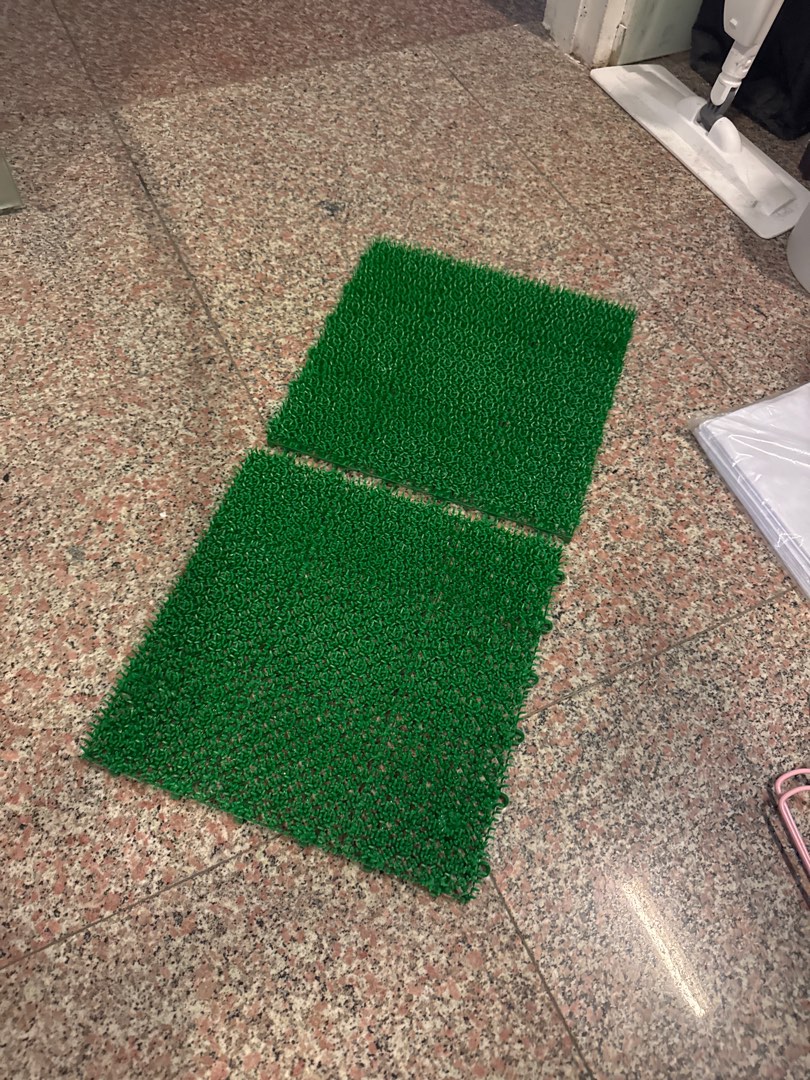 Green Artificial Grass Mat Daiso, Furniture & Home Living, Home Decor ...