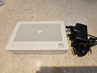 Huawei OptiXstar HG8140H5 GPON Terminal, Computers & Tech, Parts ...