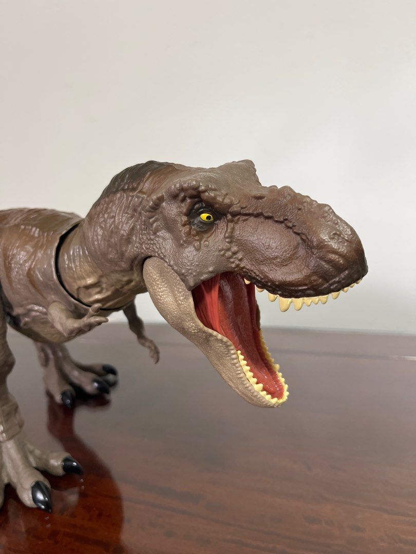 Jurassic World T-Rex bite n fight!, Hobbies & Toys, Toys & Games on ...