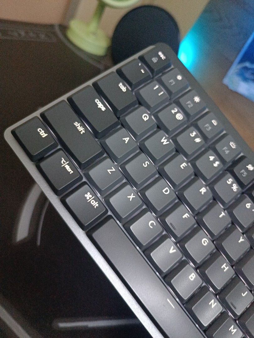 Logitech MX Mechanical Full Keyboard ( Tactile ) Wireless.😊Superb² New ...