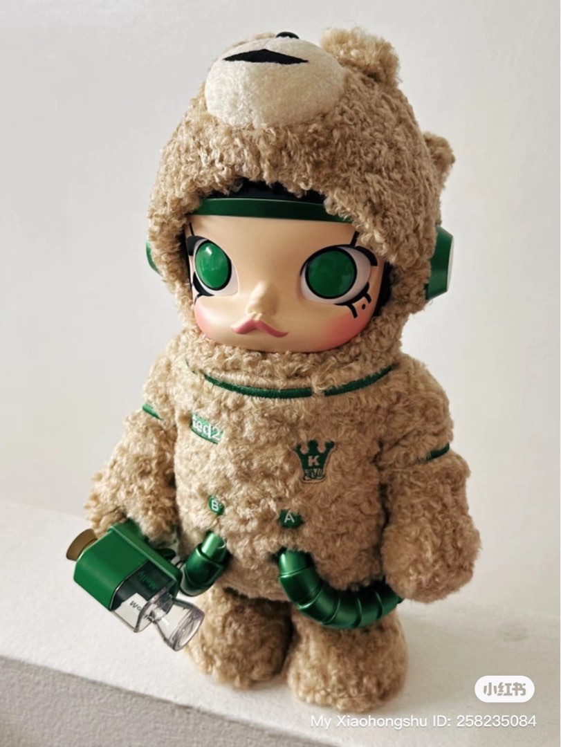 Popmart: Molly Ted2 MEGA 400%, Hobbies & Toys, Toys & Games on Carousell