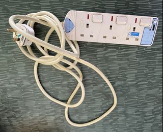 RAVPOWER RP-PC020 30W 3 Port USB Wall Chargers with iSmart 2.0, TV ...