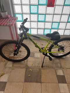 Rockrider ST 100 Mountain Bike, Sports Equipment, Bicycles & Parts, Bicycles on Carousell