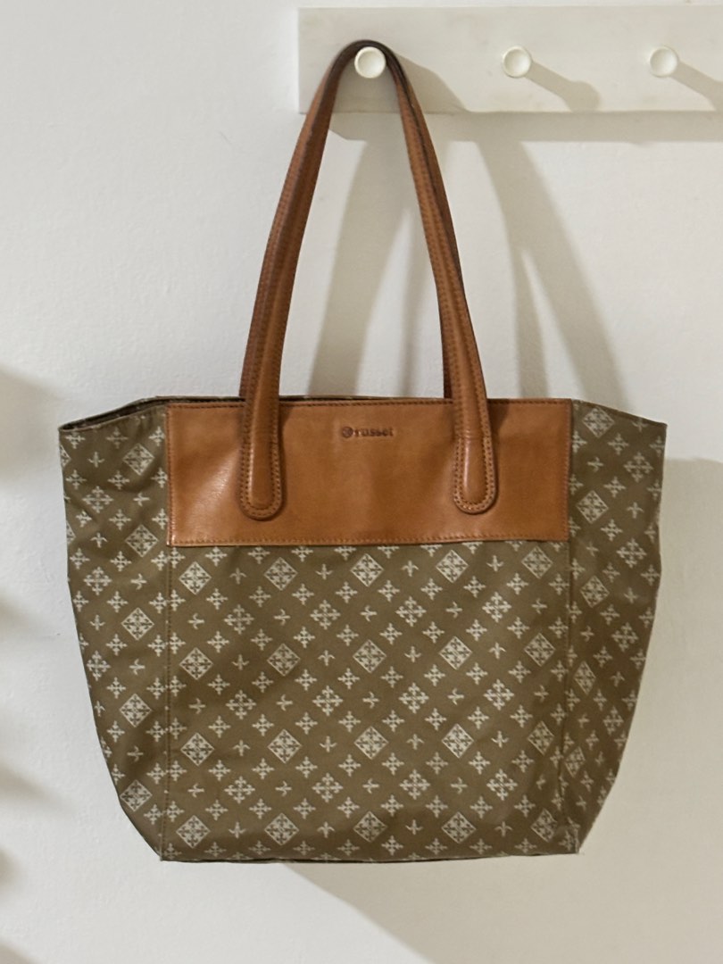 Russet Tote Bag, Women's Fashion, Bags & Wallets, Tote Bags on Carousell