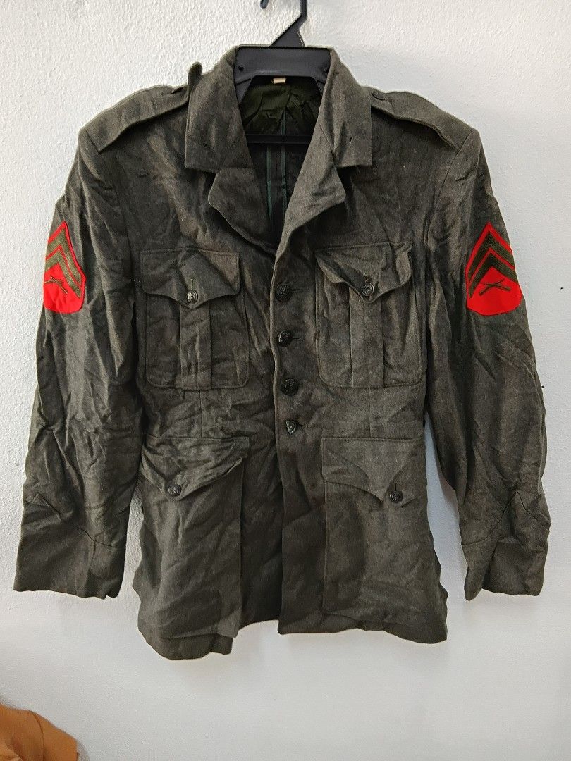 Vintage USMC US Marines Military Uniform Jacket with Patches - Size 36R ...