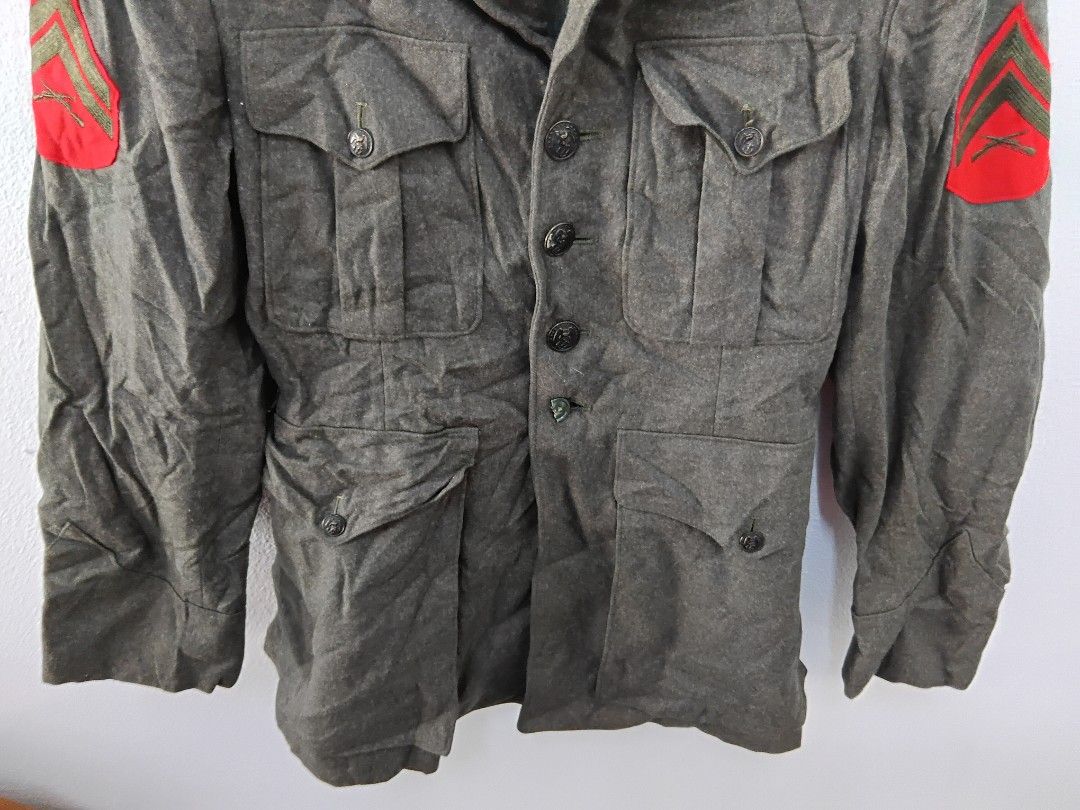 Vintage USMC US Marines Military Uniform Jacket with Patches - Size 36R ...