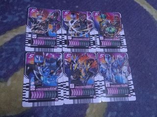 Dx yokai watch pad & zeroshiki with medal set, Hobbies & Toys, Toys ...