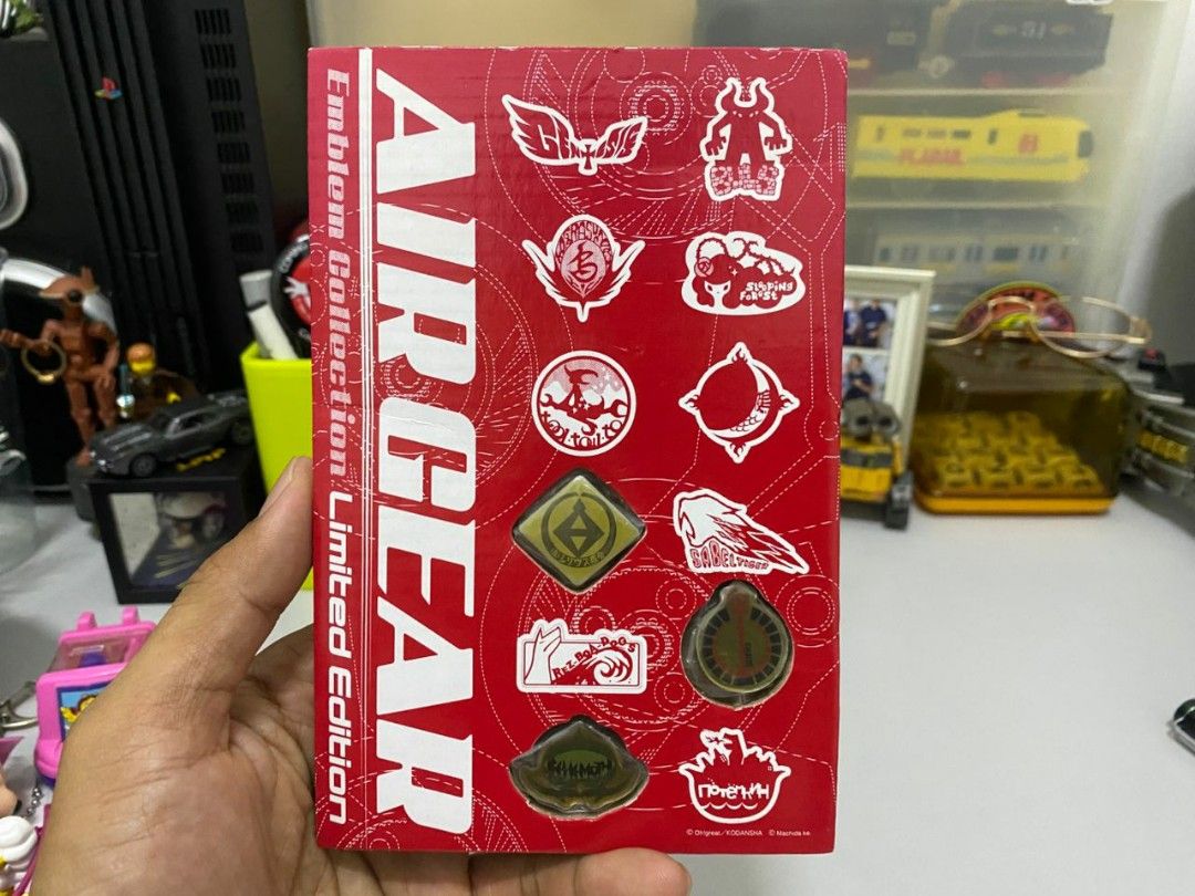 Air Gear Manga Limited Edition Emblem Collection, Hobbies & Toys, Toys ...