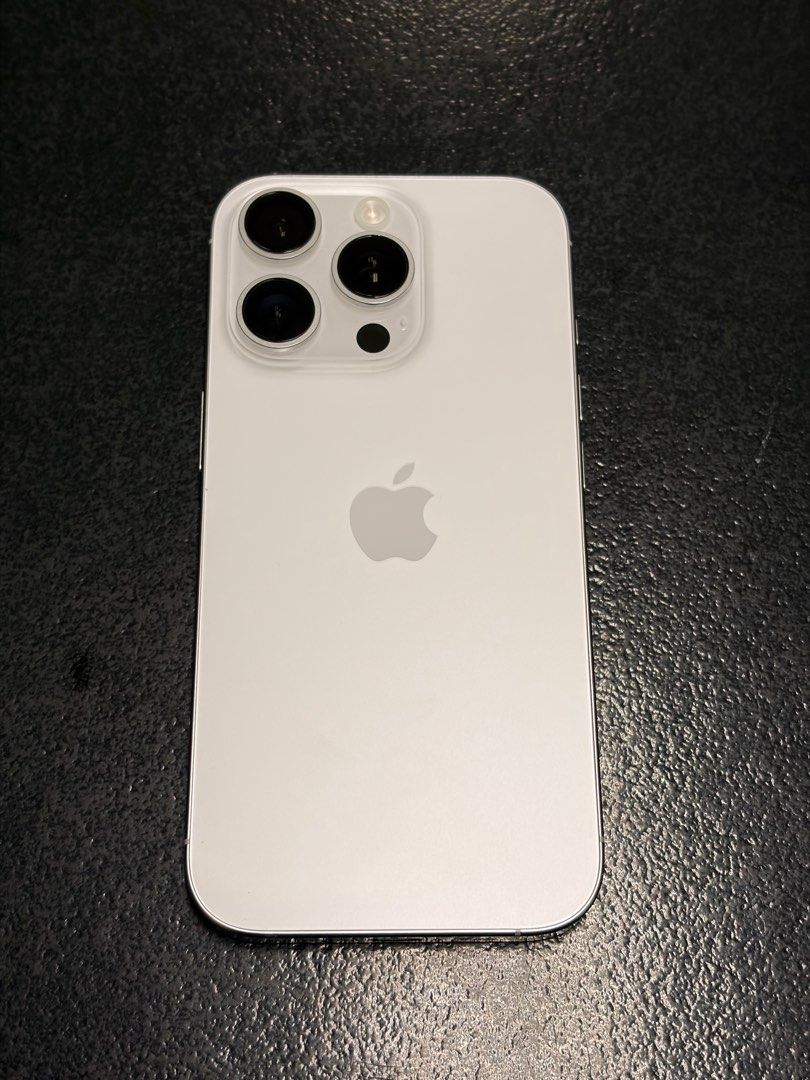 Apple iPhone 16 Pro - Silver, Mobile Phones & Gadgets, Mobile Phones ...