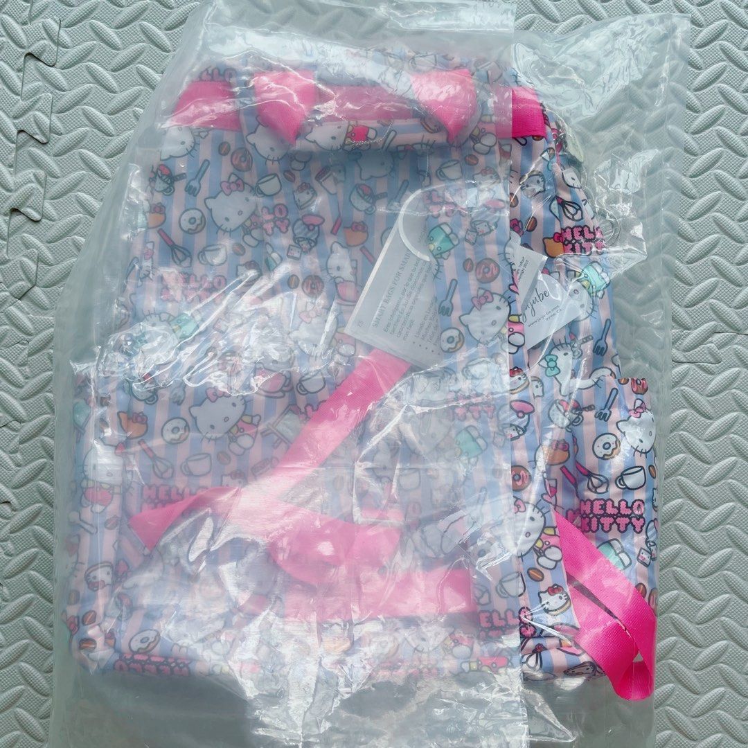 BNIP Jujube x Hello Kitty Hello Bakery, Babies & Kids, Going Out ...
