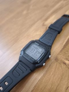 Casio G-Shock GW-M5610U, Men's Fashion, Watches & Accessories, Watches ...