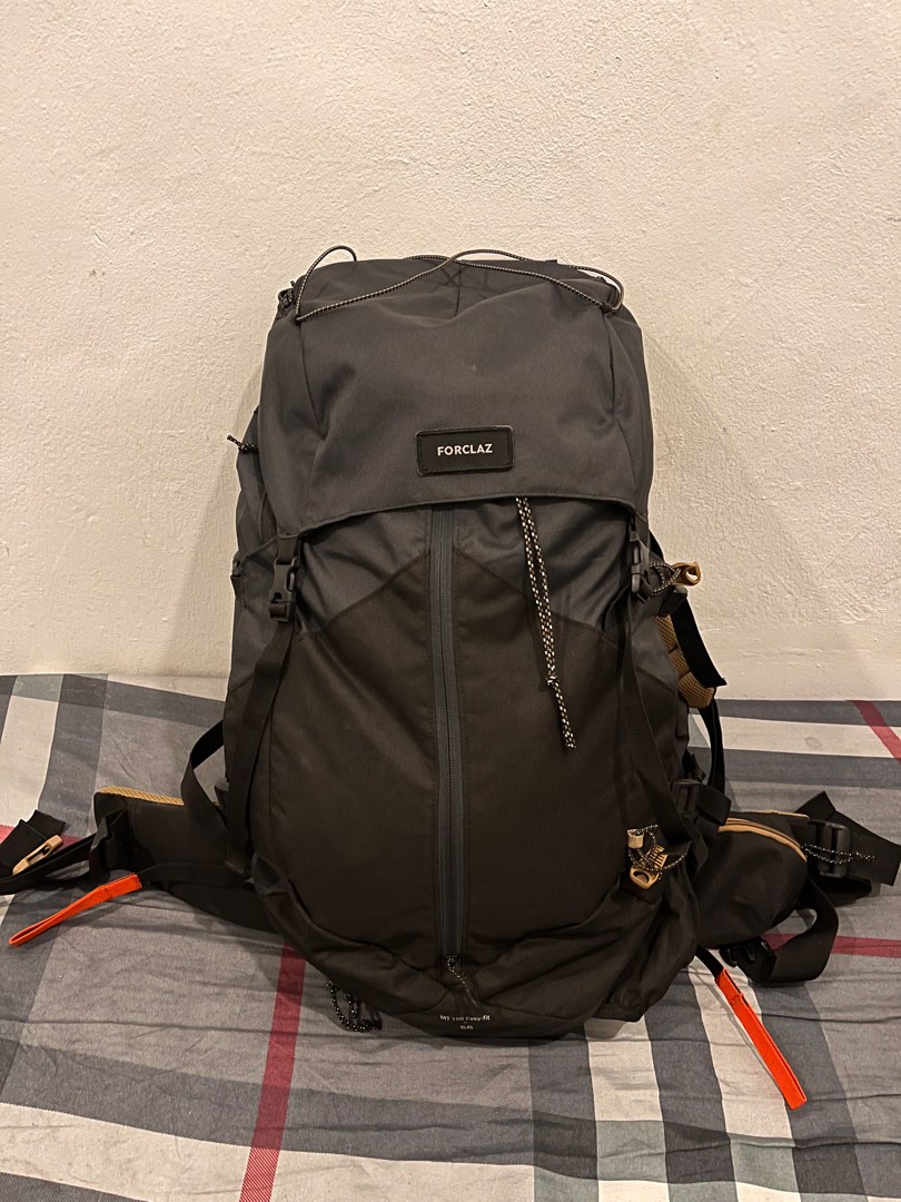 Forclaz MT100 Easyfit 50L/60L Backpack, Men's Fashion, Bags, Backpacks ...